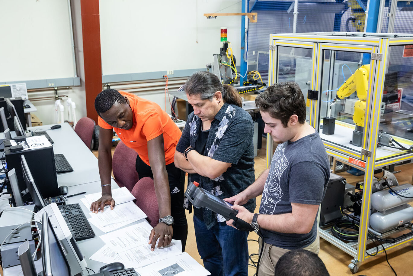 Future Careers | A Visual Look at Advanced Manufacturing - Student ...